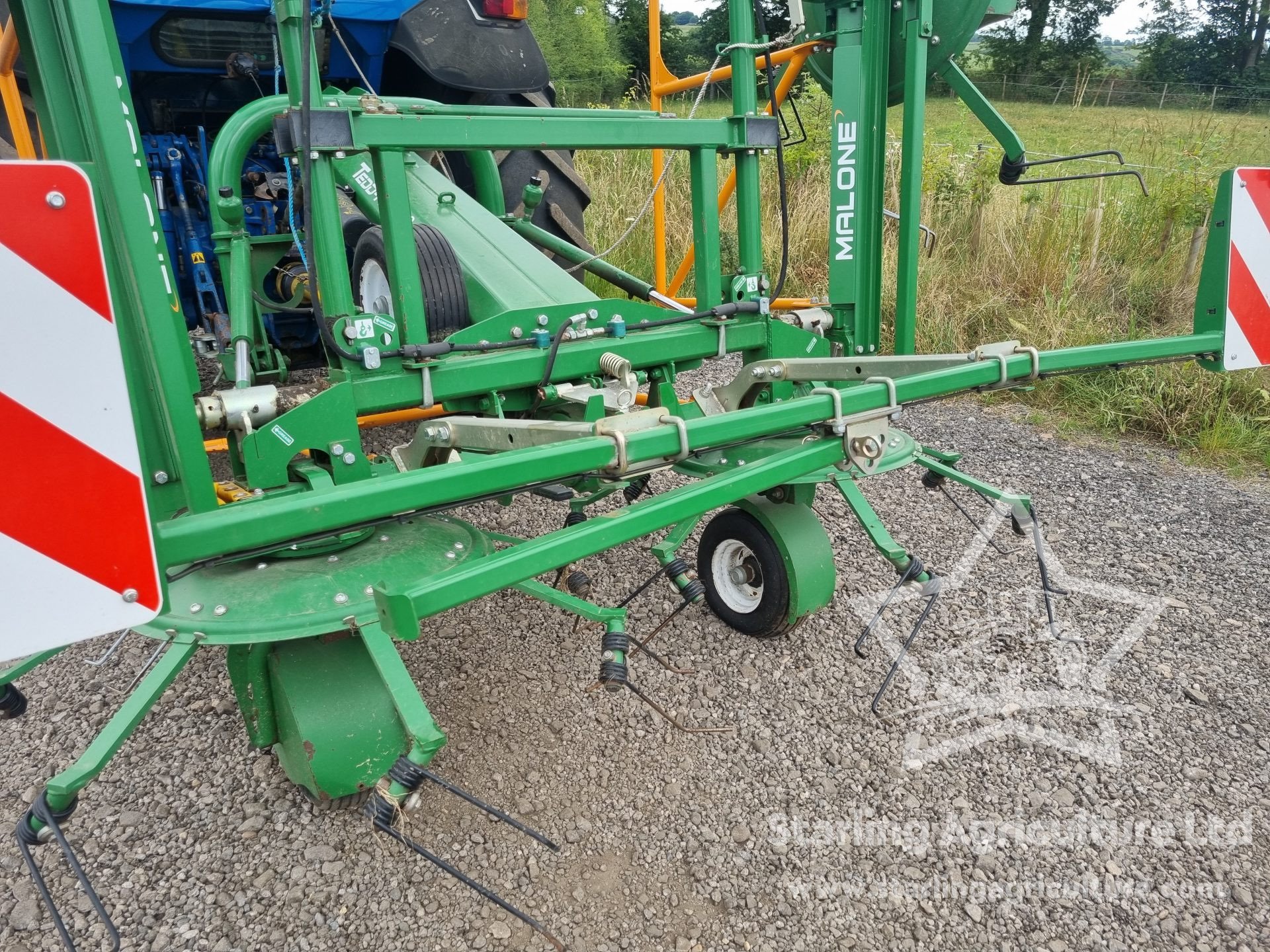 Malone Ted-Air 840 Tedder