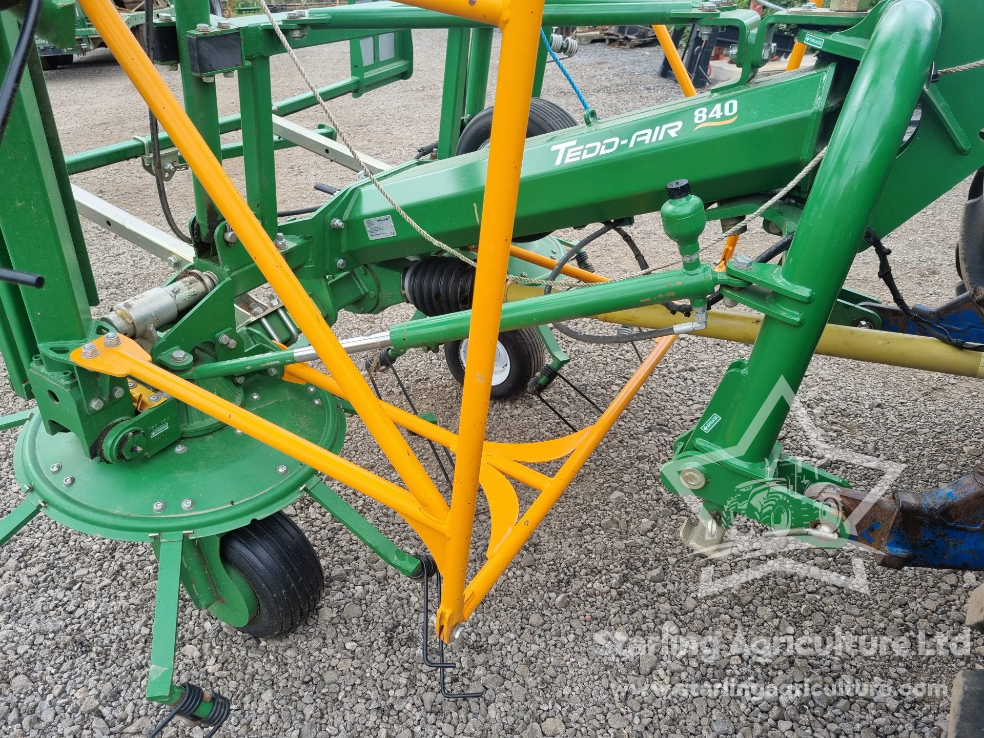 Malone Ted-Air 840 Tedder