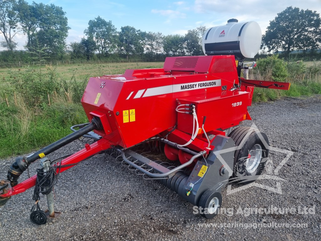 Massey Ferguson 1839 Inline Conventional Baler