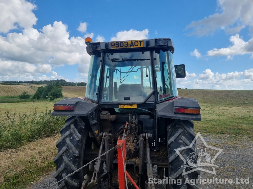 Massey Ferguson 6120