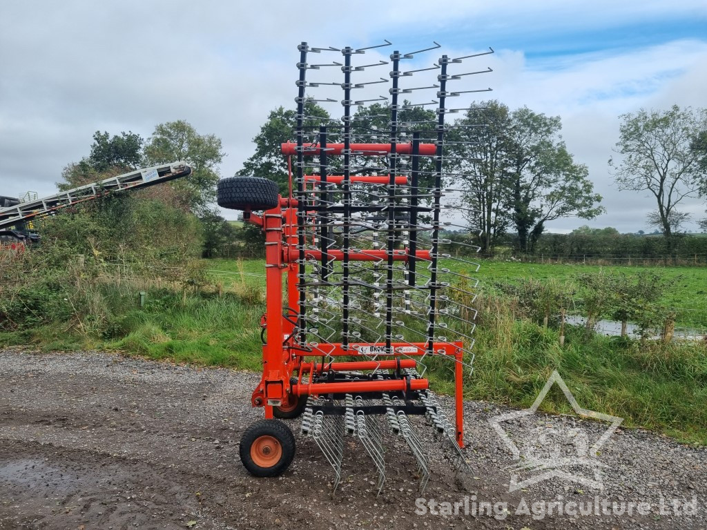 Browns 6m Grass Harrow.